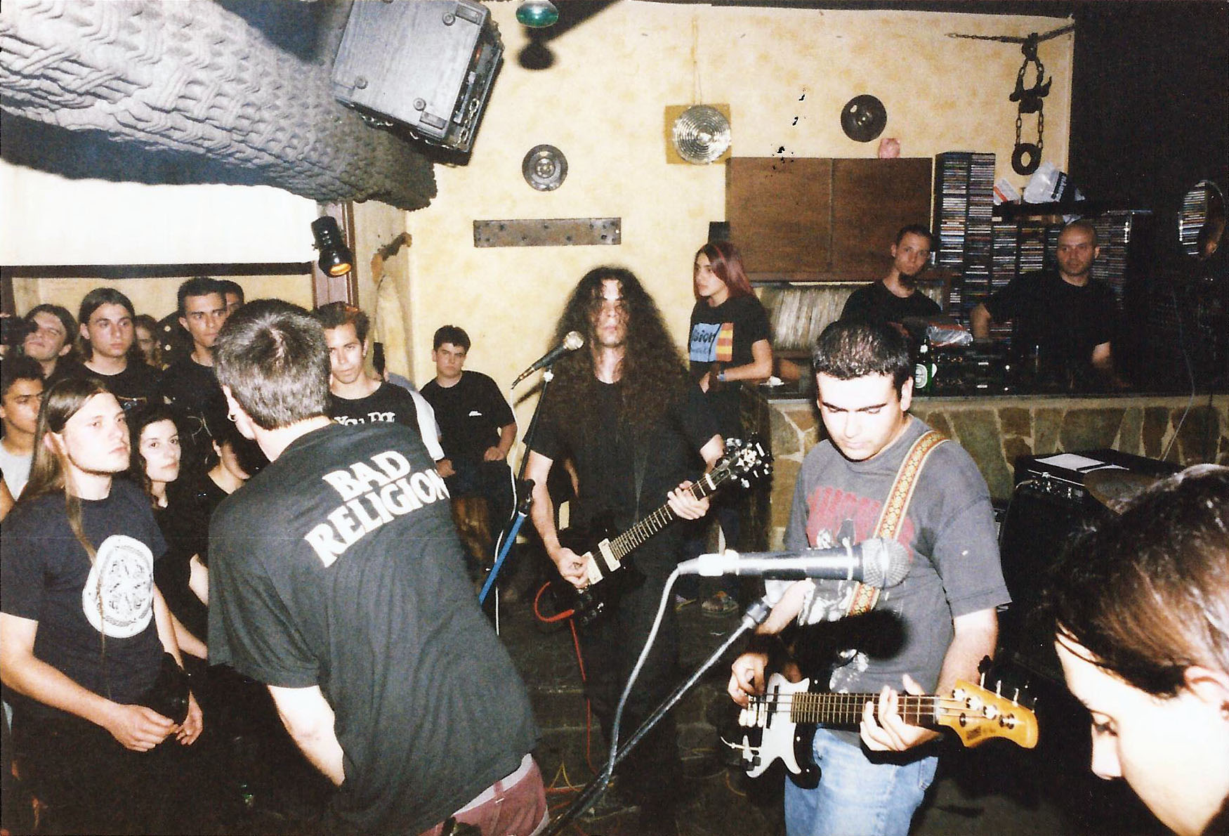 1st GIG EVERRR? PIQUE BAR 5/1999 – ΤΟΞΙΚΑ ΑΠΟΒΛΗΤΑ